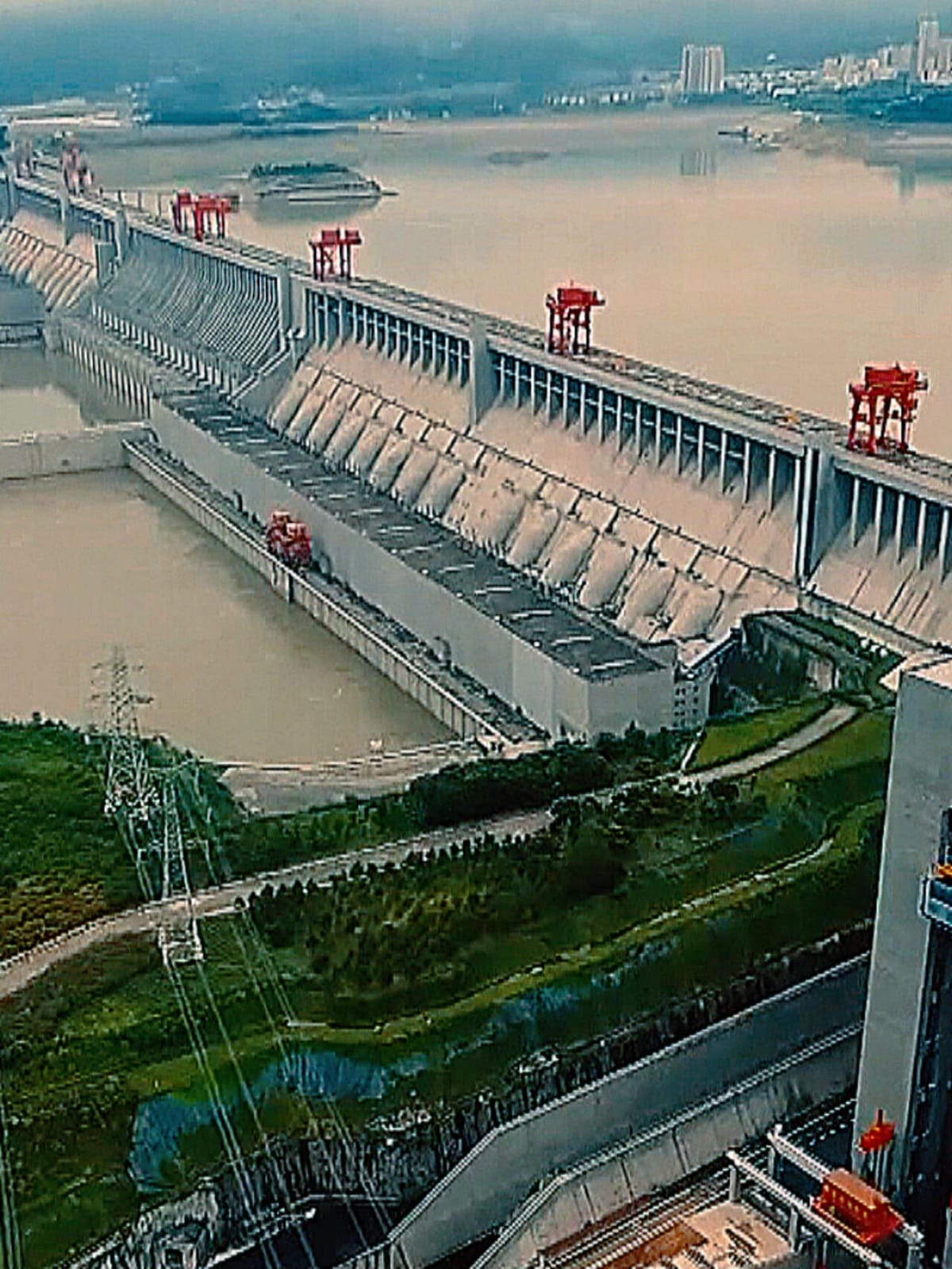 Mega dams of China seen astrologically: Three Gorges and the under ...
